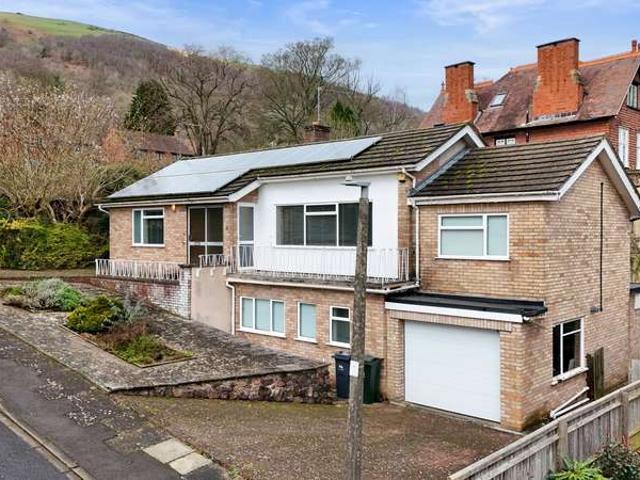 3 Bedroom Detached House