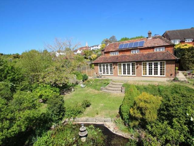 3 Bedroom Detached House