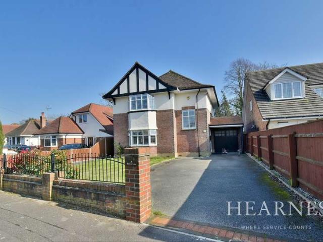 3 Bedroom Detached House