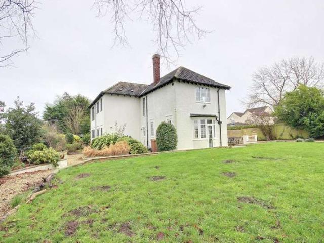 3 Bedroom Detached House