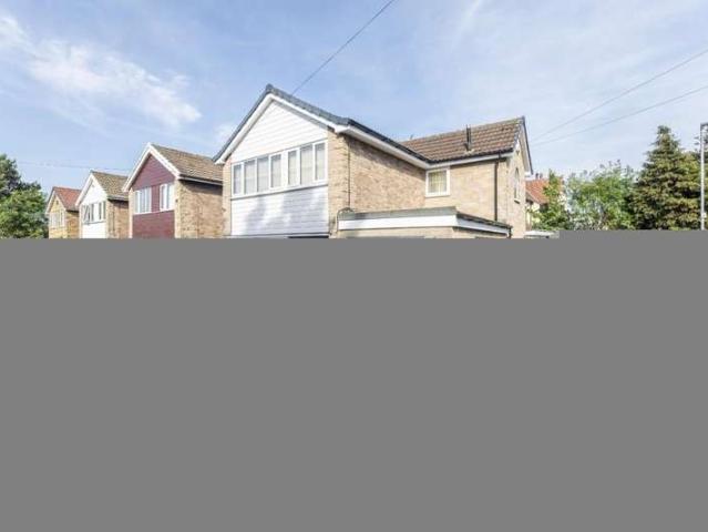 3 Bedroom Detached House