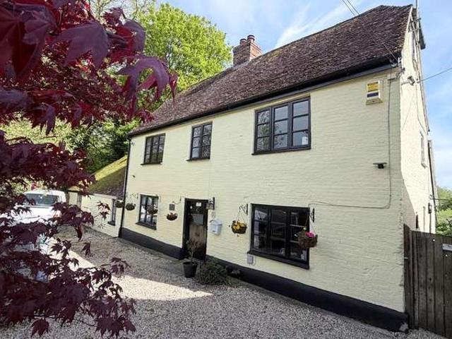 3 Bedroom Detached House