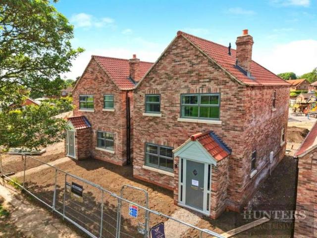 3 Bedroom Detached House