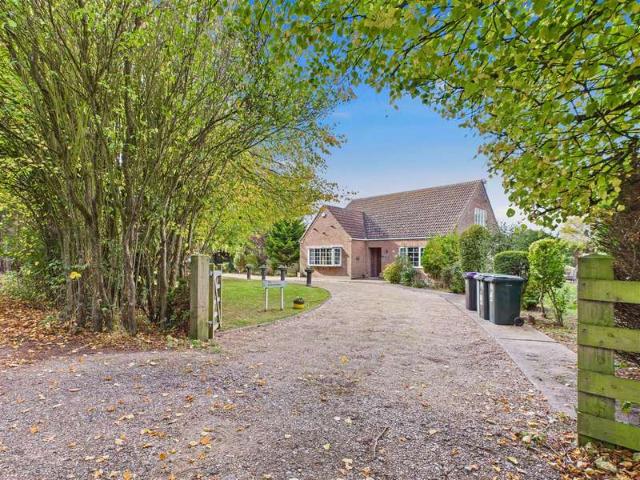 3 Bedroom Detached House