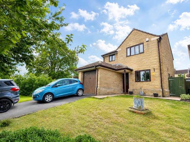 3 Bedroom Detached House