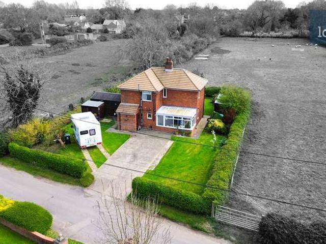 3 Bedroom Detached House
