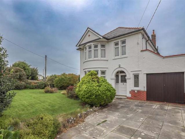 3 Bedroom Detached House