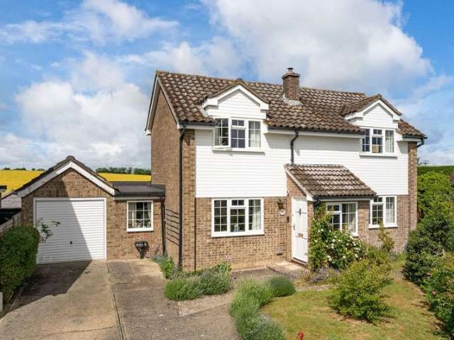 3 Bedroom Detached House