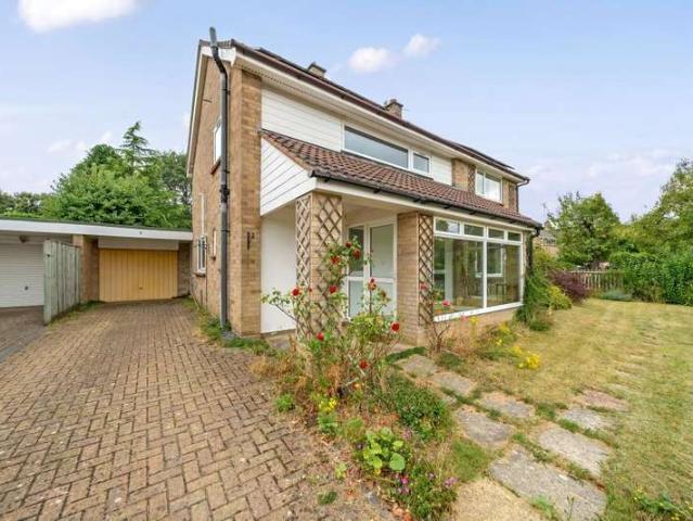 3 Bedroom Detached House