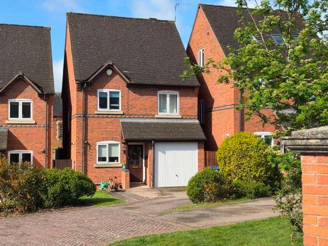 3 Bedroom Detached House