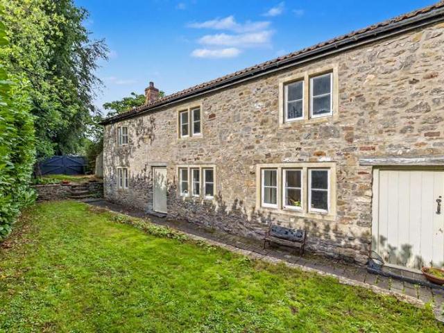 3 Bedroom Detached House