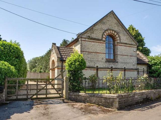 3 Bedroom Detached House