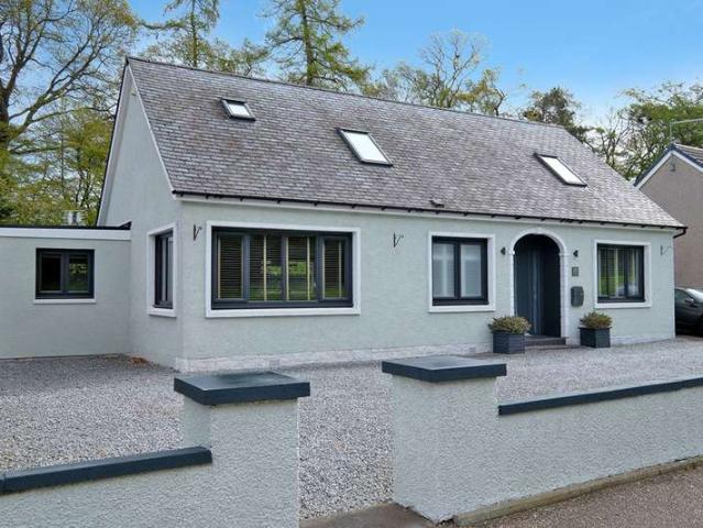 3 Bedroom Detached House