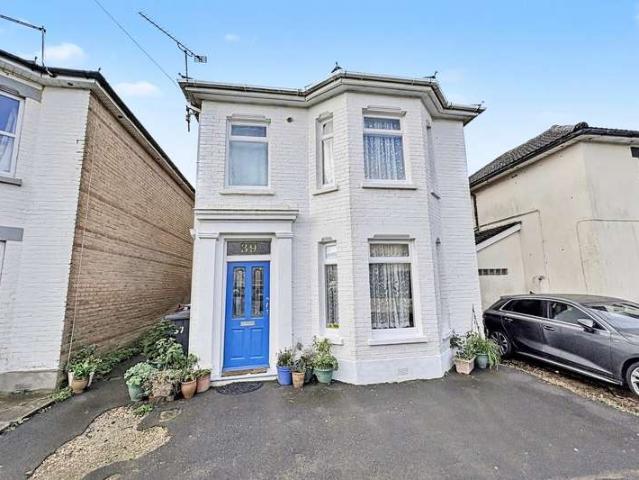 3 Bedroom Detached House