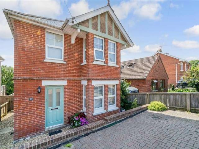 3 Bedroom Detached House