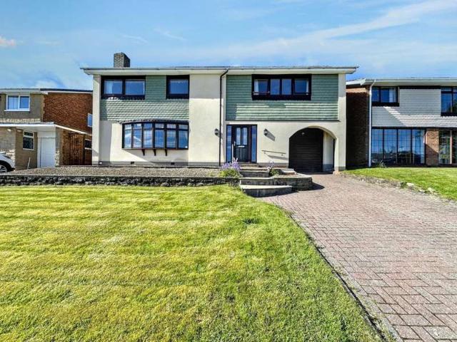 3 Bedroom Detached House