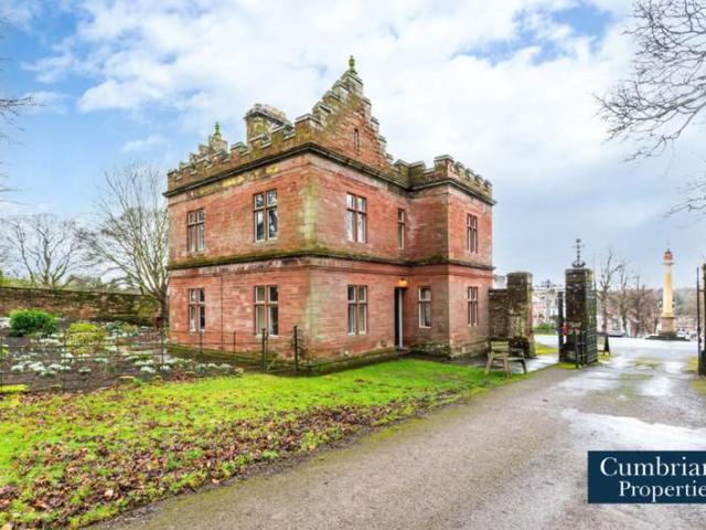 3 Bedroom Detached House