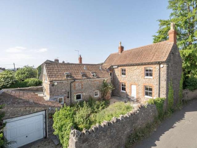 3 Bedroom Detached House
