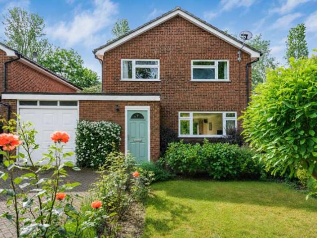 3 Bedroom Detached House
