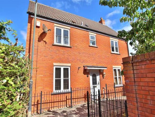 3 Bedroom Detached House