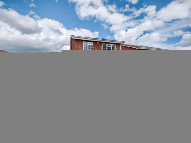 3 Bedroom Detached House