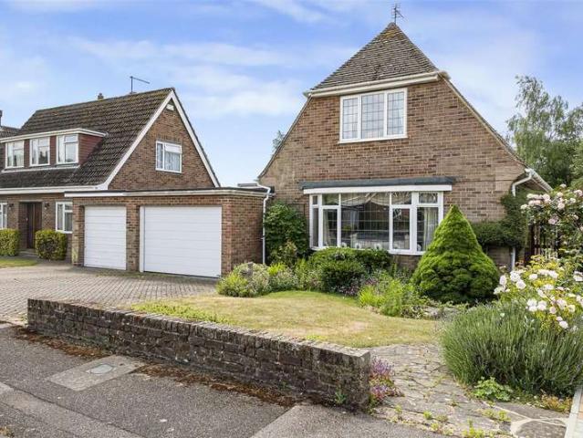 3 Bedroom Detached House
