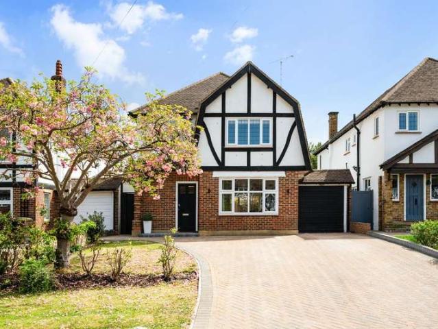 3 Bedroom Detached House