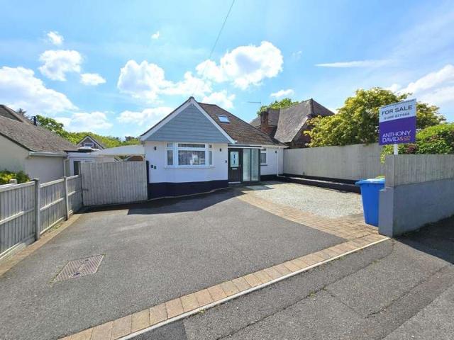 3 Bedroom Detached House