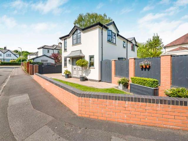 3 Bedroom Detached House