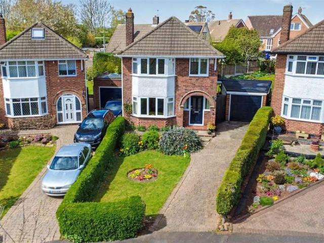3 Bedroom Detached House