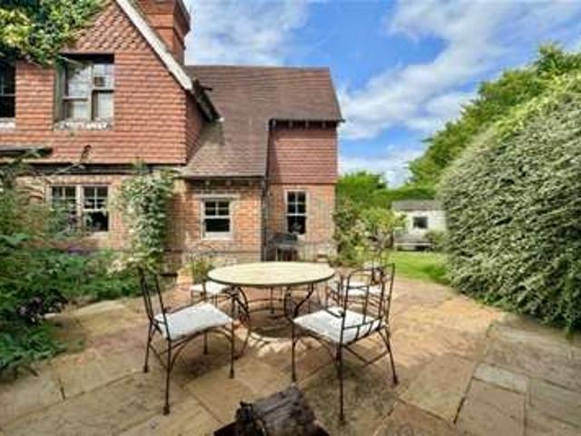 3 Bedroom Detached House