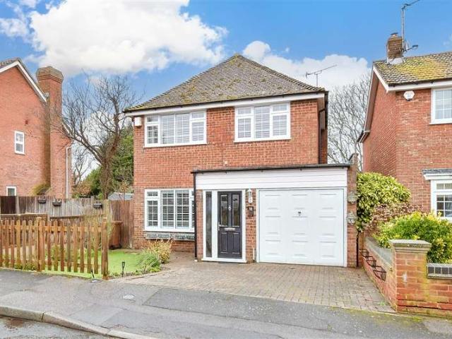 3 Bedroom Detached House