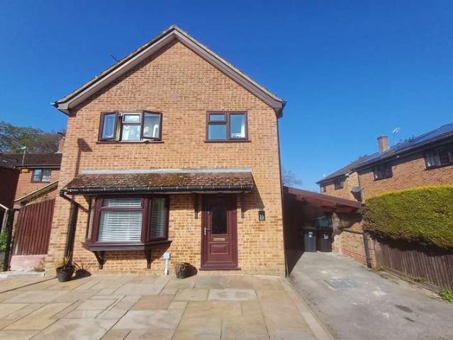3 Bedroom Detached House