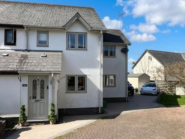 3 Bedroom Detached House