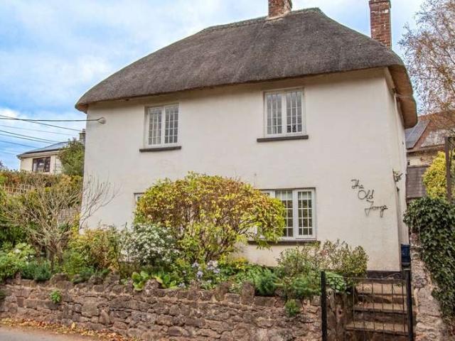 3 Bedroom Detached House