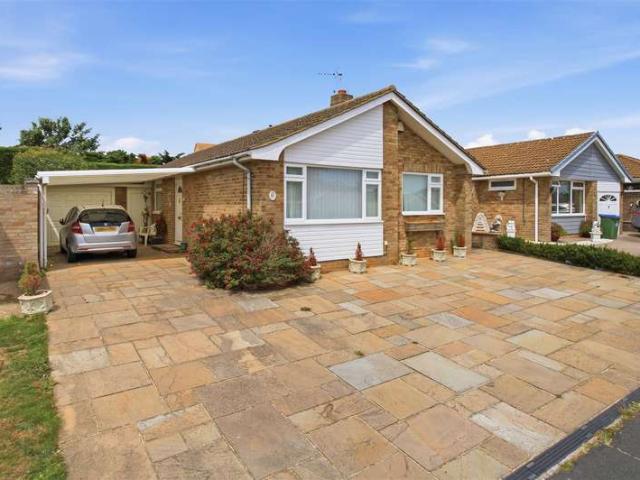 3 Bedroom Detached House