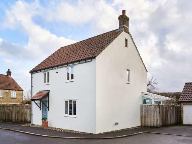 3 Bedroom Detached House