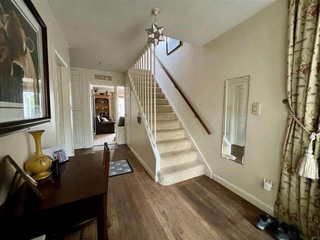 3 Bedroom Detached House