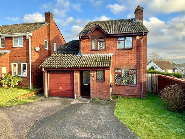 3 Bedroom Detached House