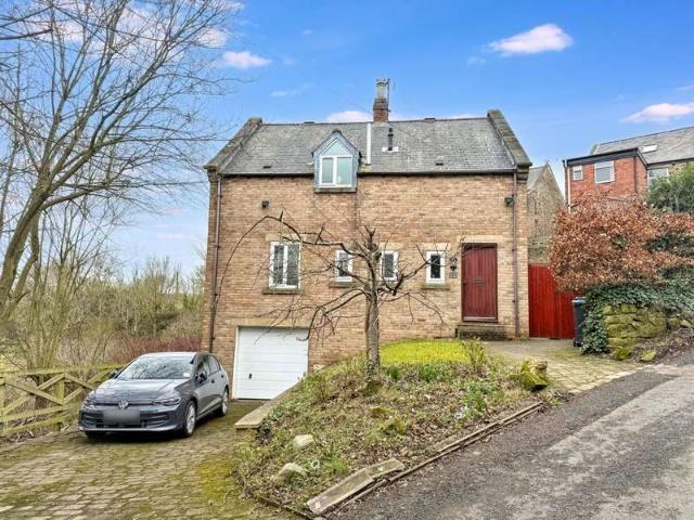 3 Bedroom Detached House