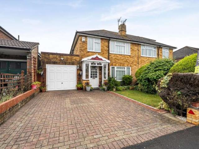 3 Bedroom Detached House