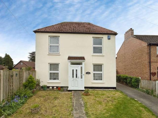 3 Bedroom Detached House