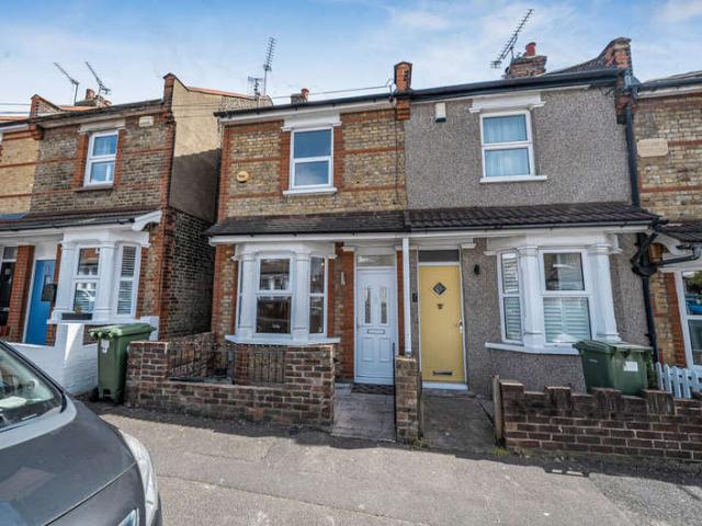 3 Bedroom Detached House
