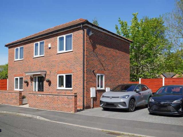 3 Bedroom Detached House