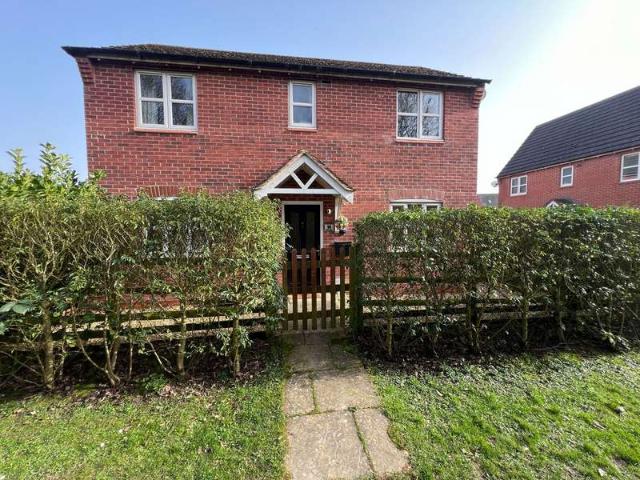 3 Bedroom Detached House