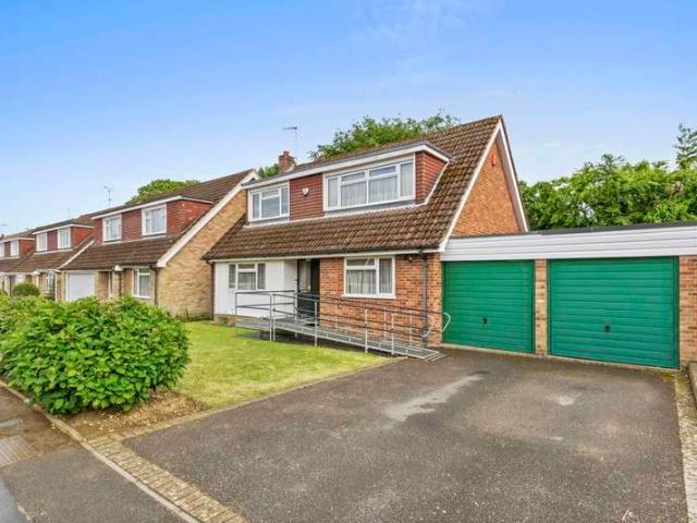 3 Bedroom Detached House