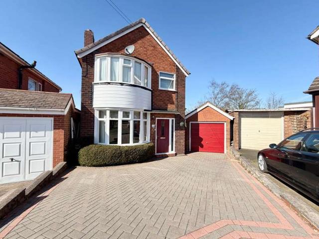 3 Bedroom Detached House