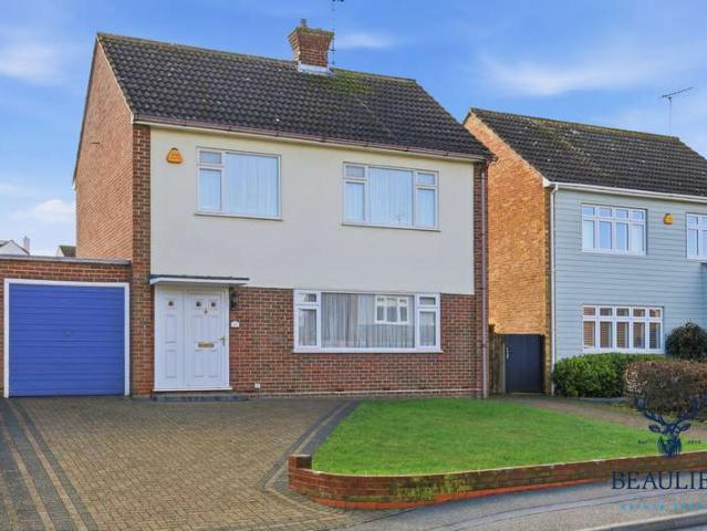 3 Bedroom Detached House