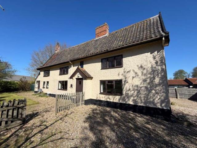 3 Bedroom Detached House