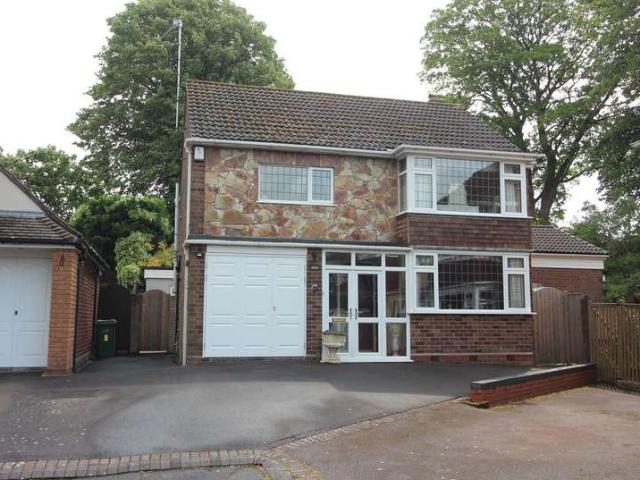 3 Bedroom Detached House